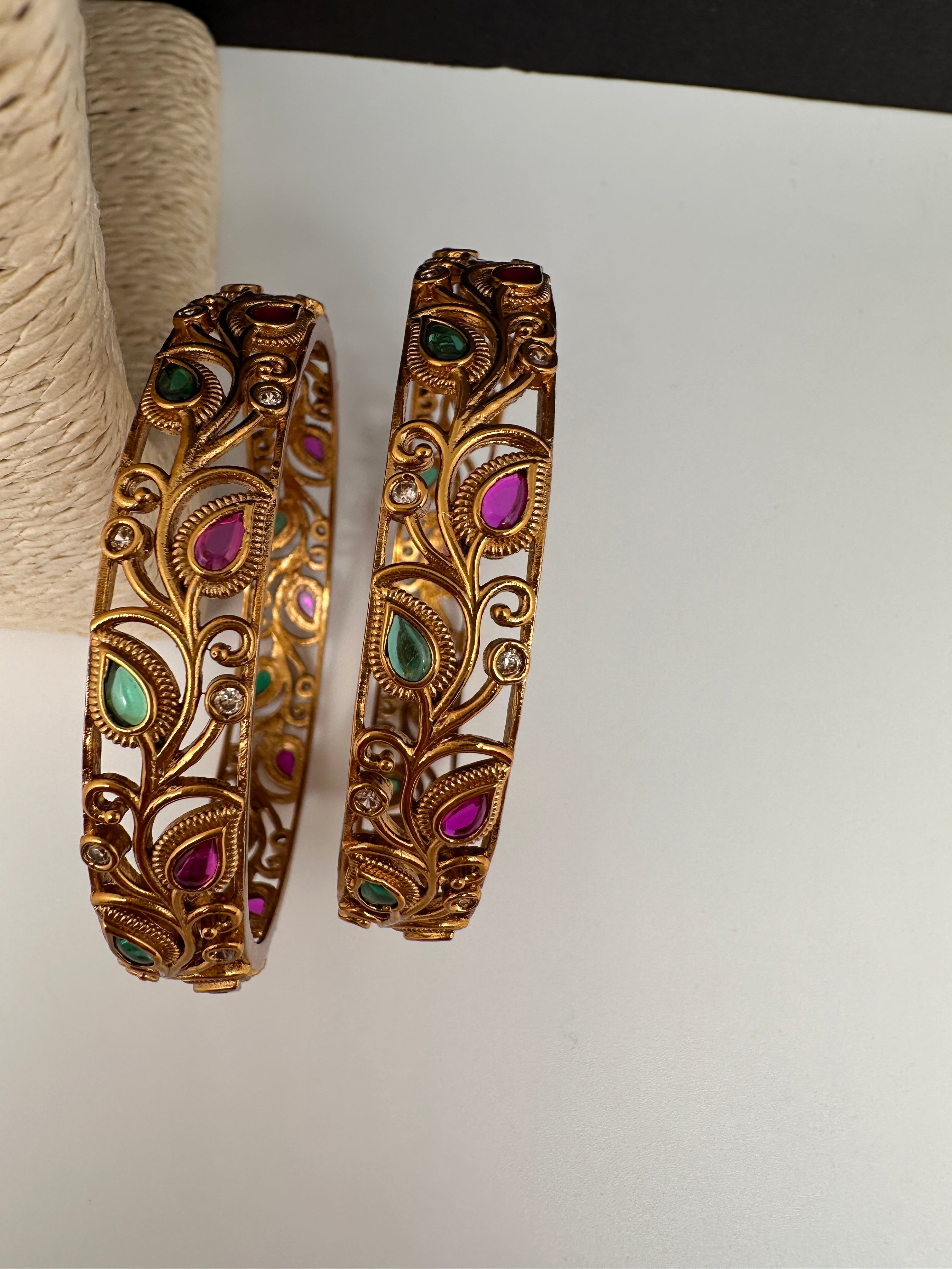 Matte Leaf Pattern Bangles – Sheetal's FabFashion