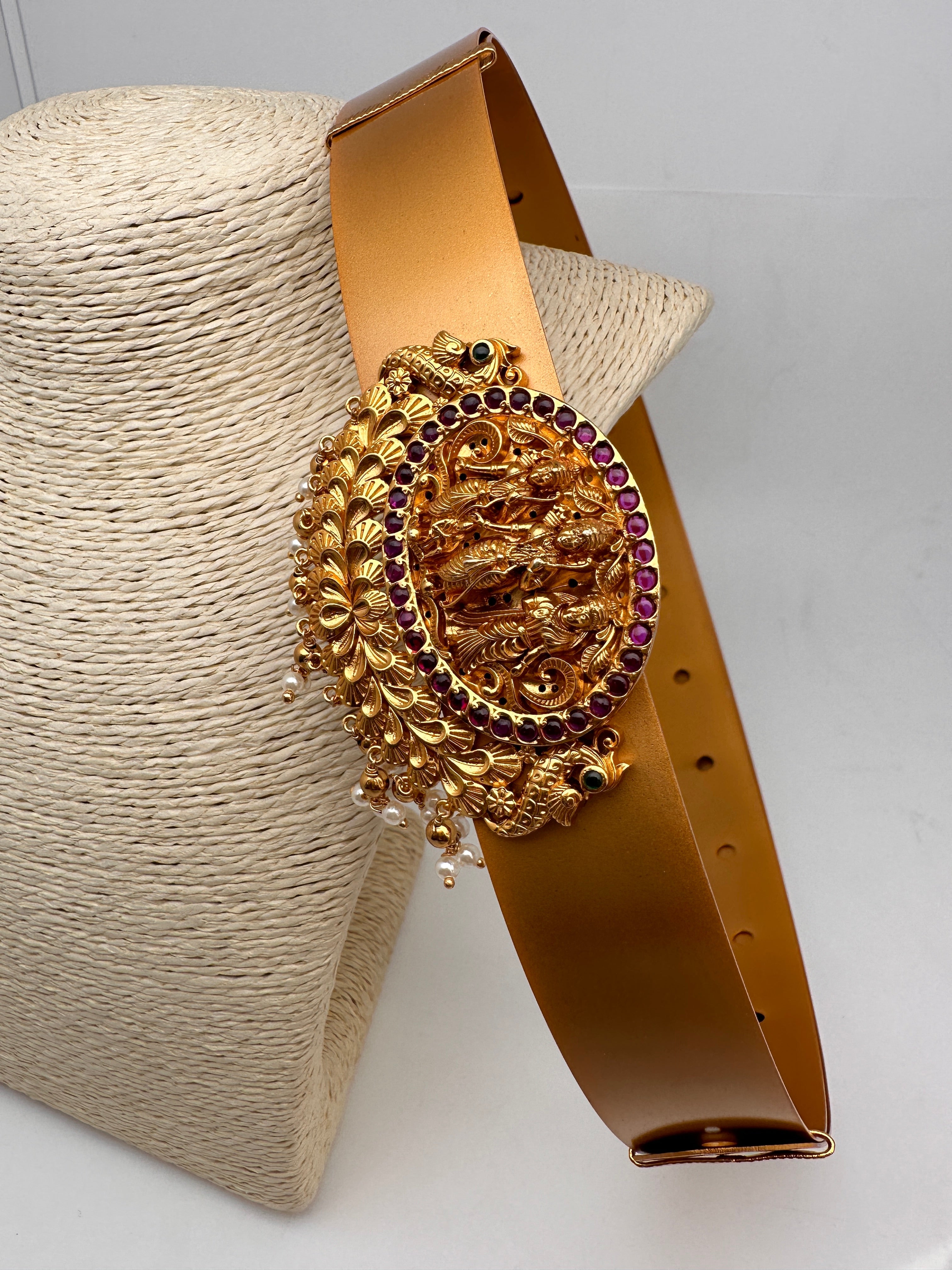 Ram Parivar Red Kemp Hip Belt Vaddanam – Sheetal's FabFashion