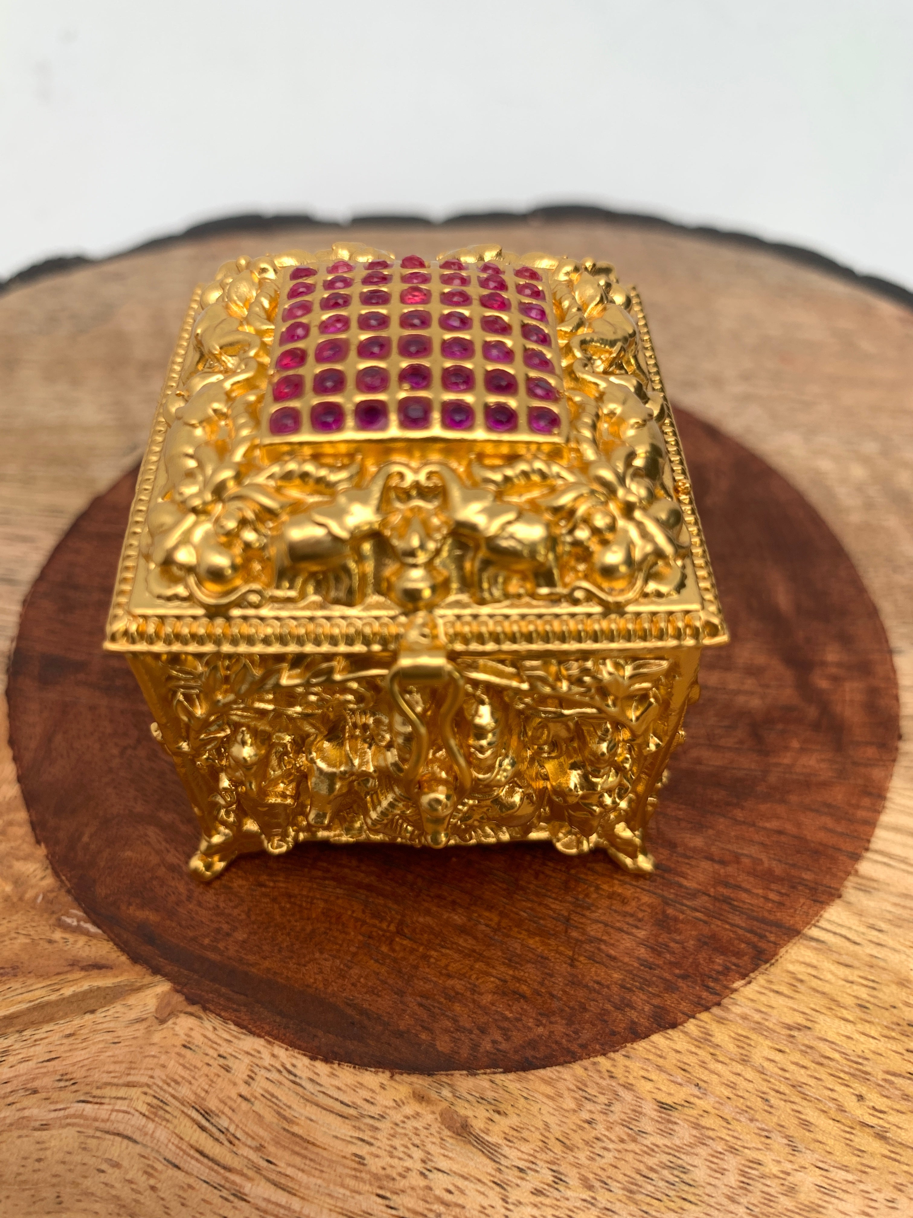 Shiv Parivar Red Kemp Kumkum Bharani – Sheetal's FabFashion